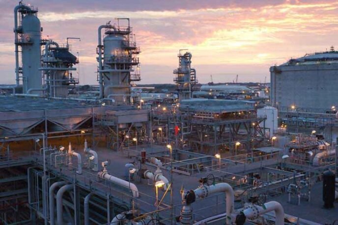 Angola LNG atinge produção máxima em 2025 - Carta de Noticias de Angola